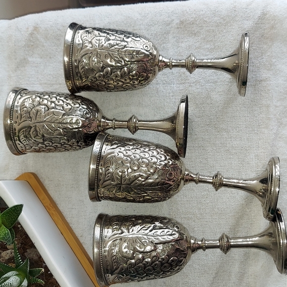 antique silver cups | Dining | Antique Style Silver Plated Tumbler With ...